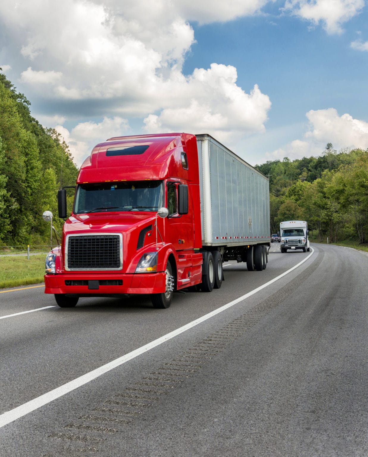 FMCSA Suspends HOS Regulations For COVID-19 Relief Drivers